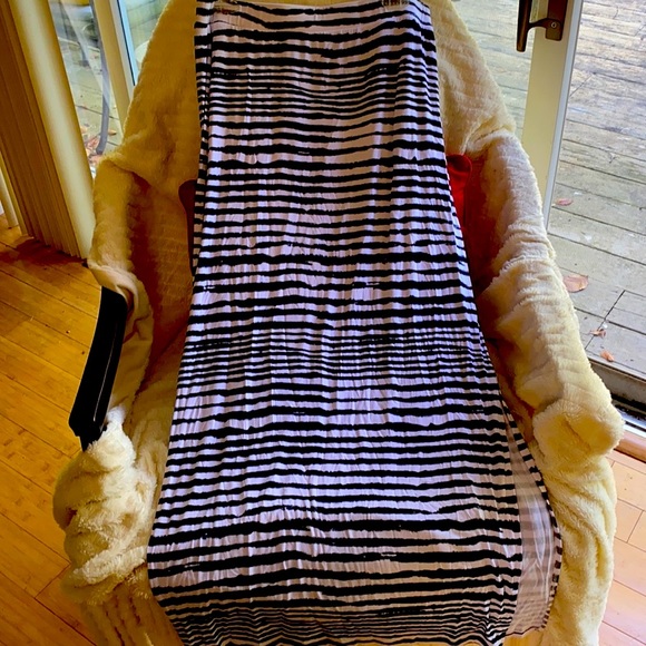 Dalia Collection | Skirts | Dalia Collection Stretchy Black White Maxi ...